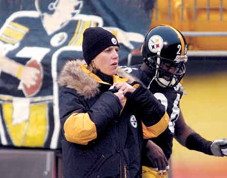 FFG: Dr. Robin West | The Football Girl